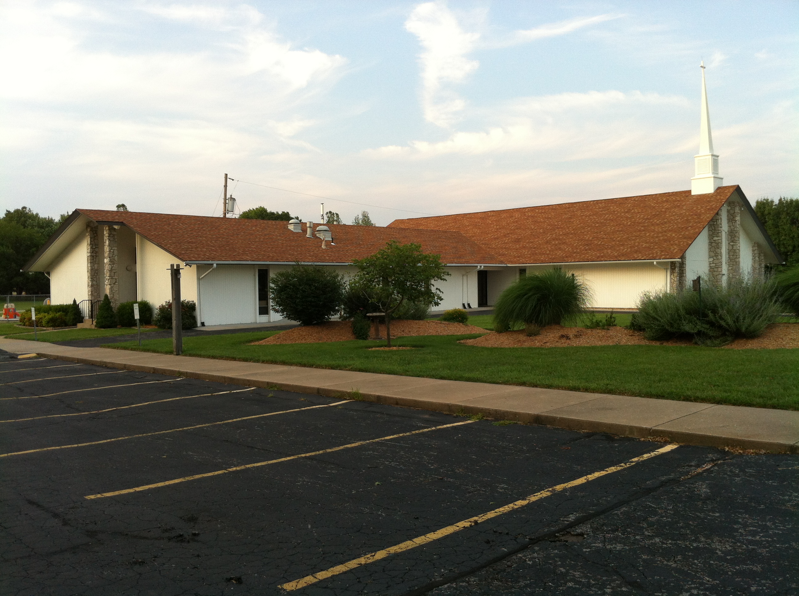 Briar Street Baptist Church - Springfield, MO 65804