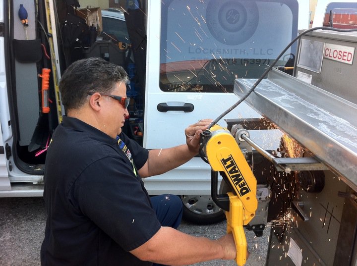 Johnson & Johnson Locksmith - Lawton, OK 73507