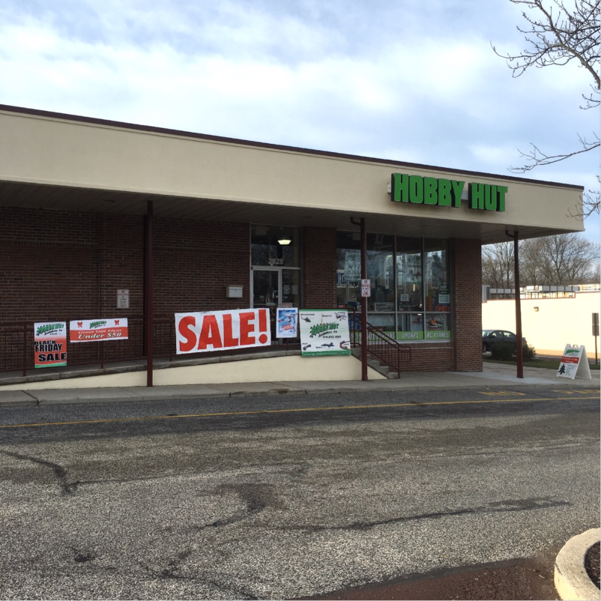 Hobby Hut - Norristown, PA 19403