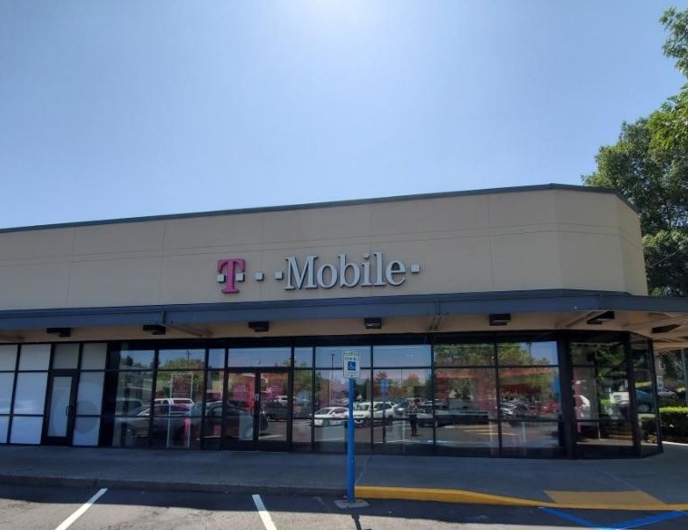 T-Mobile - Seattle, WA 98118