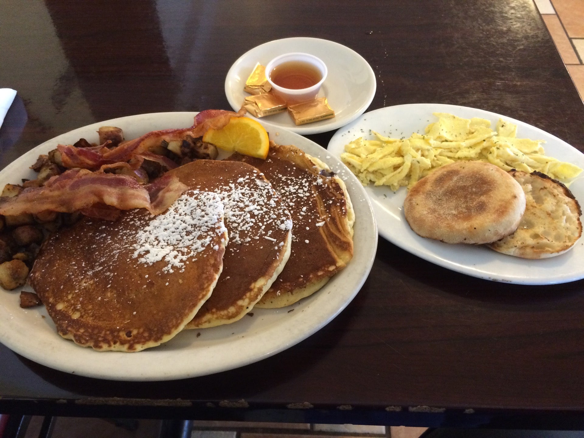 Maple City Diner - Saint Albans, VT 05478