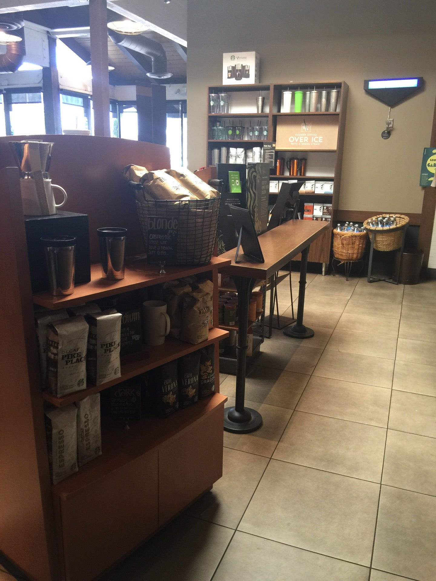 Starbucks Coffee - Ramona, CA 92065