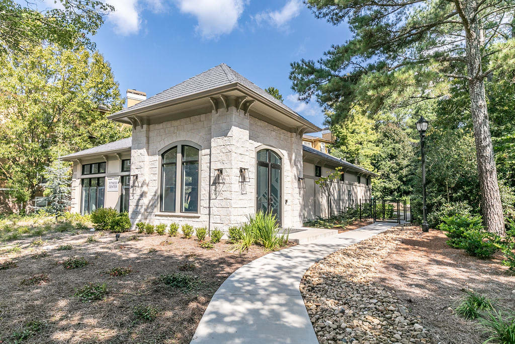 1401 West Paces - Atlanta, GA 30327