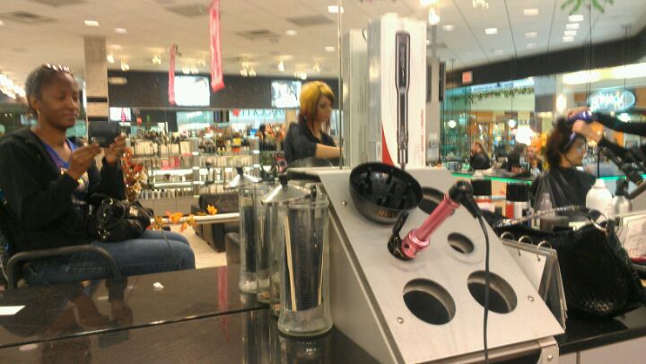 Visible Changes (Inside Willowbrook Mall) - Houston, TX 77070