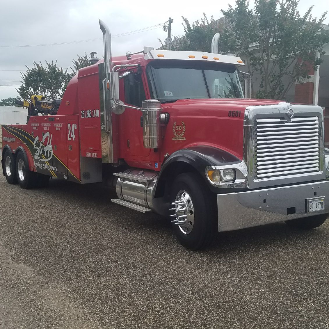 S&H Towing & Recovery - Mobile, AL 36619