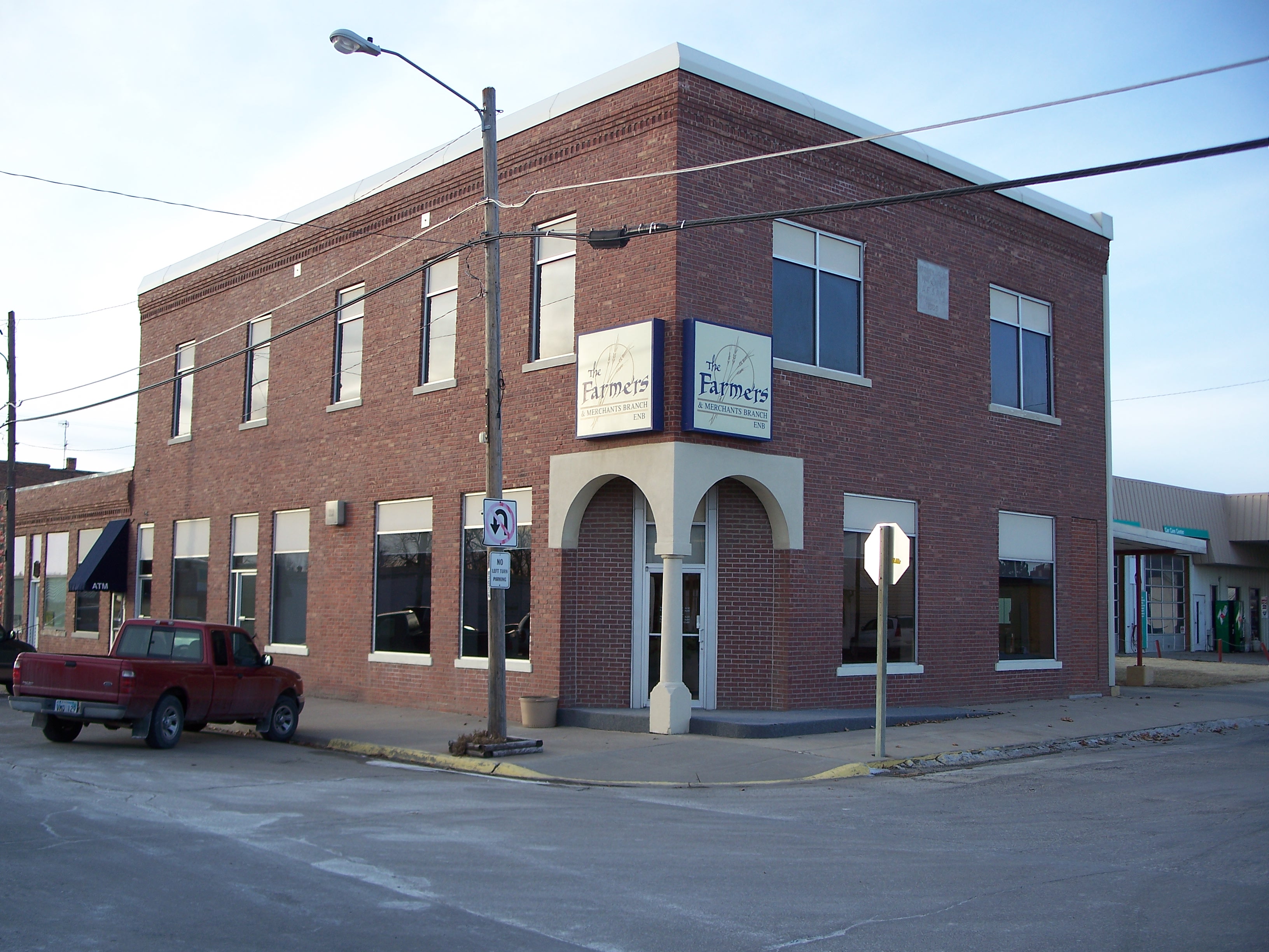 Exchange Bank & Trust - Effingham, KS 66023