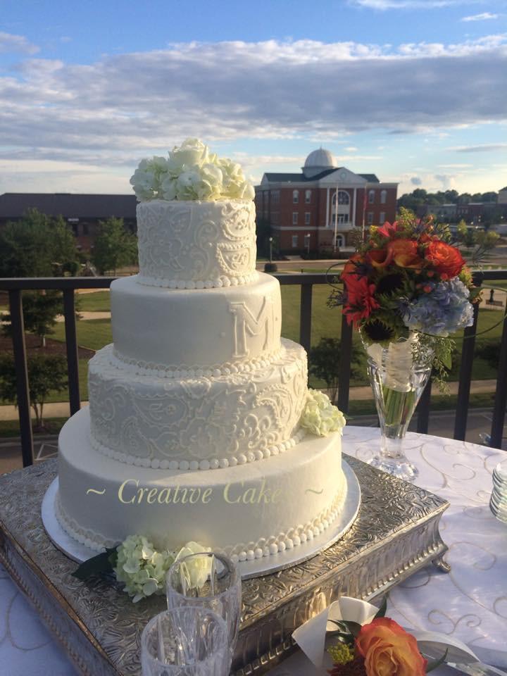 Creative Cakes - Tupelo, MS 38804