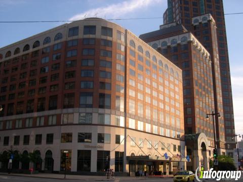 Associated Bank - Milwaukee, WI 53202