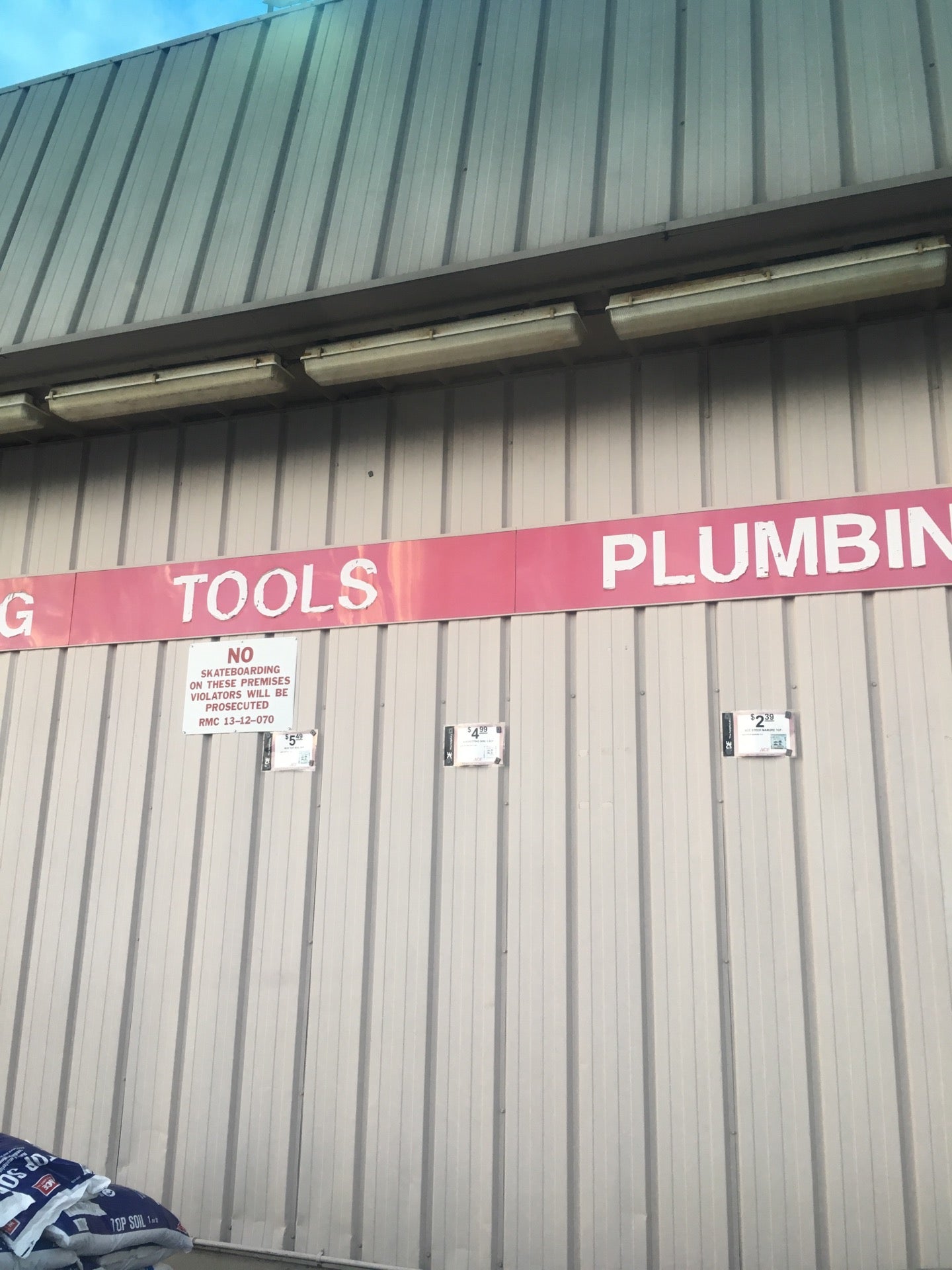Valley Ace Hardware - Redding, CA 96002