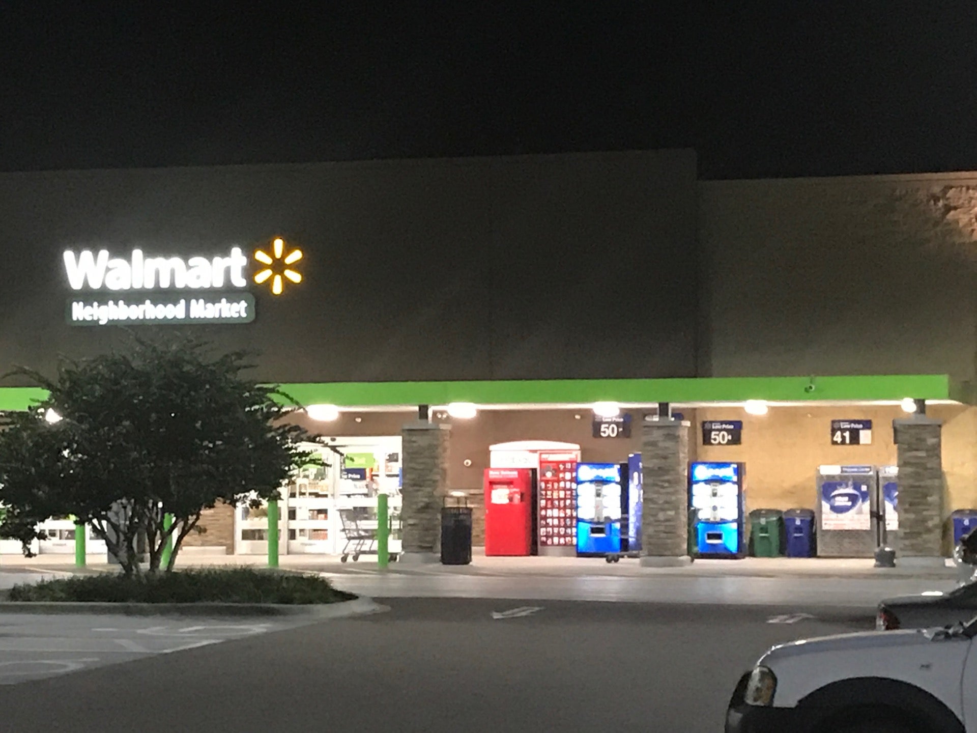 Walmart Neighborhood Market - New Port Richey, FL 34654