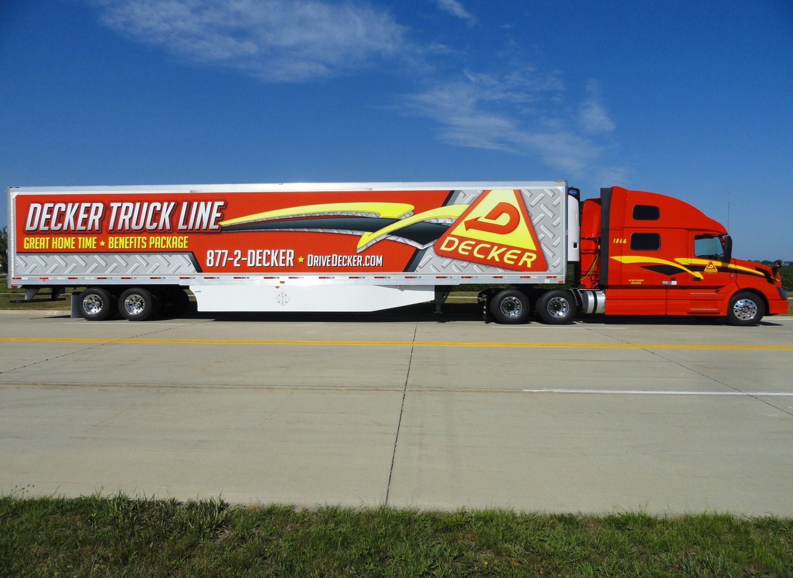 Decker Truck Line Inc - Fort Dodge, IA 50501