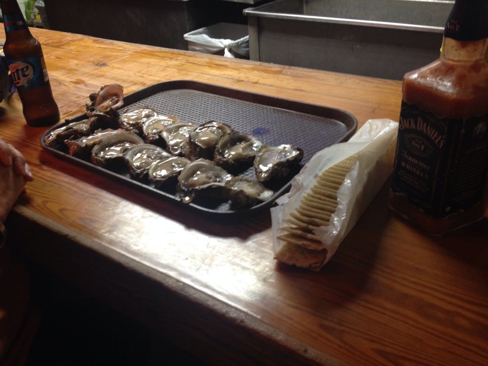 Hunt's Seafood Restaurant & Oyster Bar 177 Campbellton Hwy, Dothan, AL ...